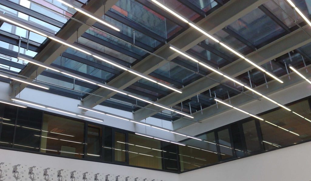Budapest - Aréna Corner | ALUSCHLOSSER KFT. - Alumínium nyílászárók